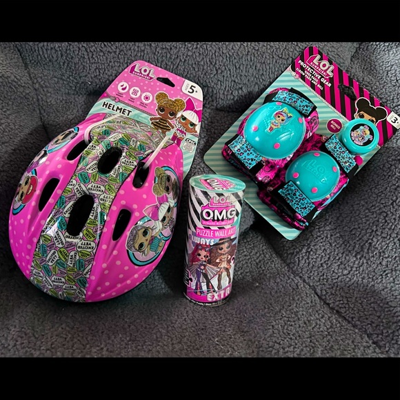 L.O.L. Surprise! | Toys | Nwt Lol Surprise Girls Bike Set Helmet Pads ...